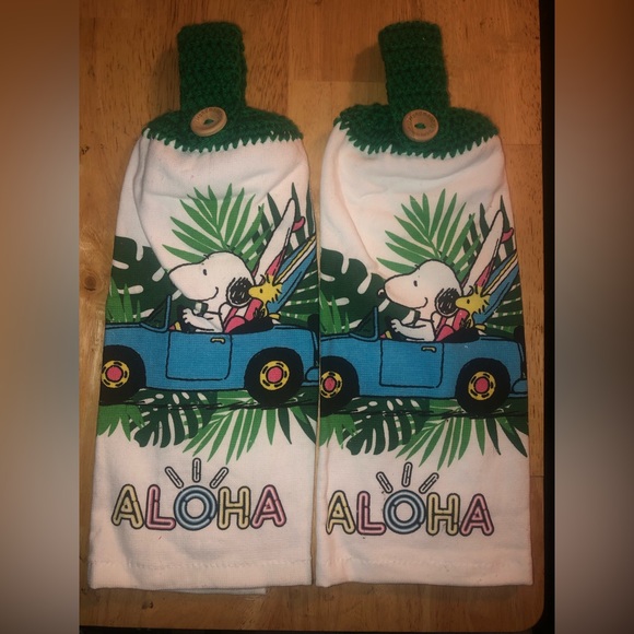 Peanuts | Kitchen | Snoopy Aloha Hanging Towel Set | Poshmark